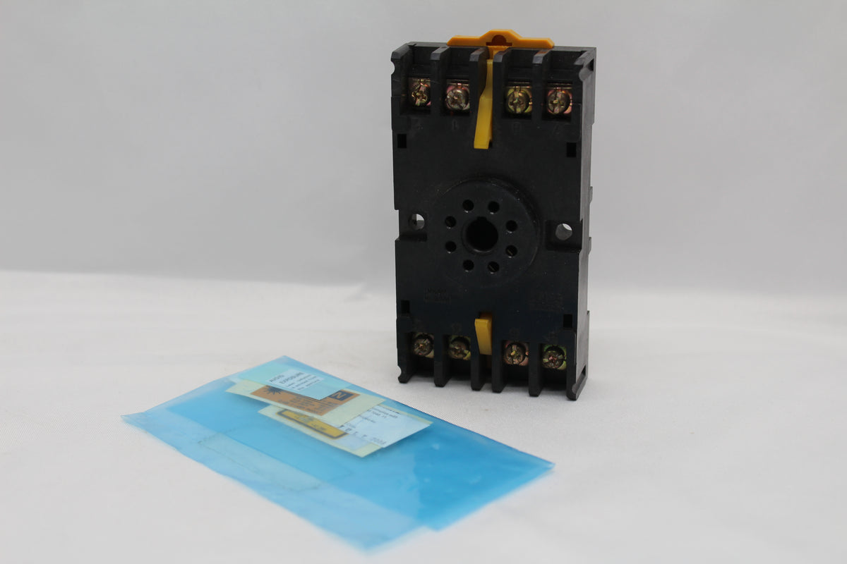 New No Box | Omron | 8PFA1 | – Eigen Industrial LLC