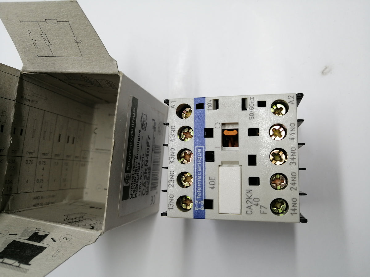 New | Telemecanique | CA2KN40F7 | Control Relay 110 VAC 50/60 HZ ...